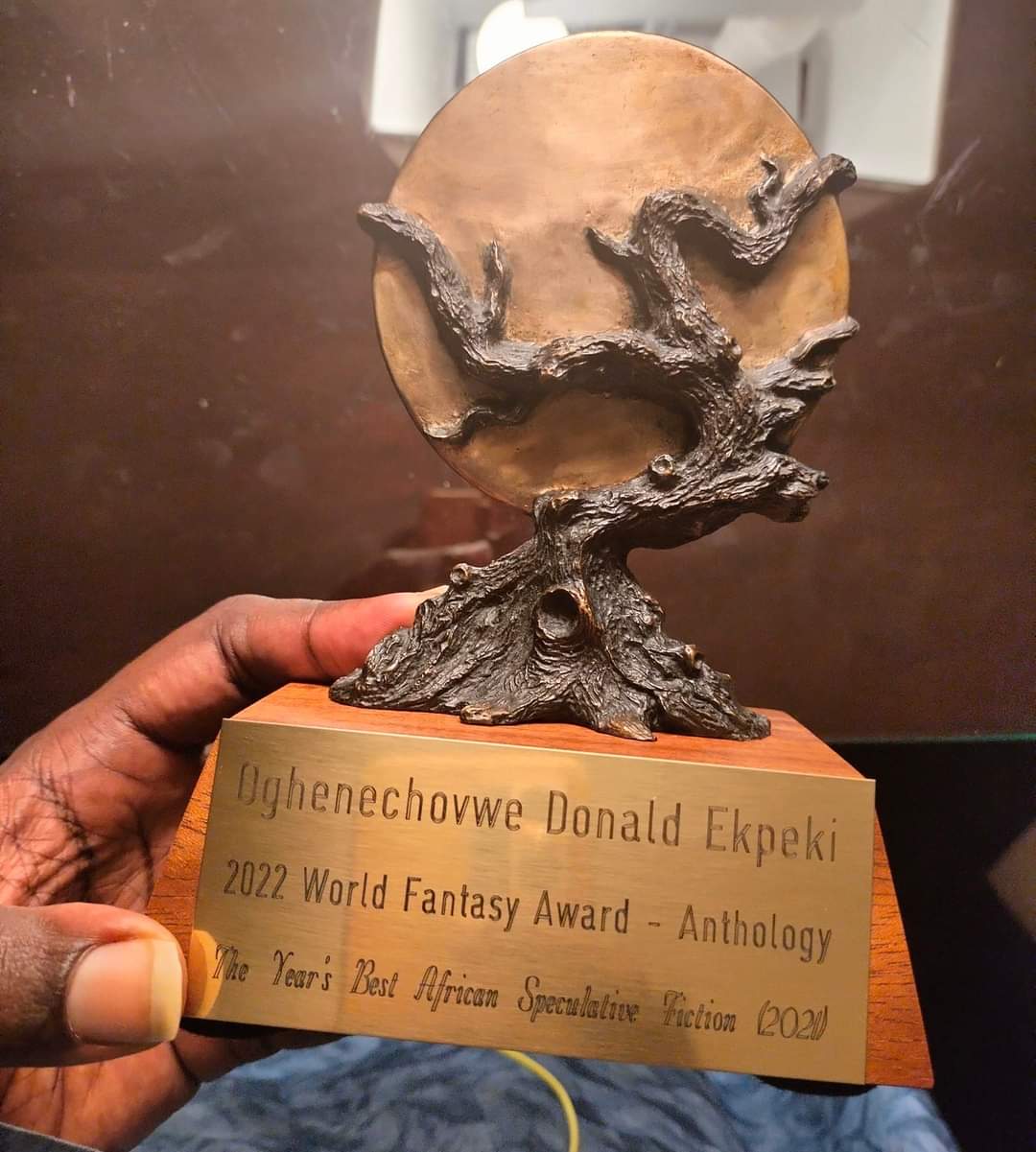 2022 World Fantasy Award win – Oghenechovwe Donald Ekpeki